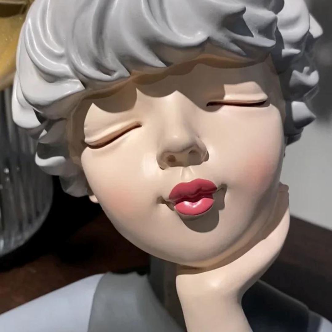 Escultura de Boneca Milly Café – Conceito