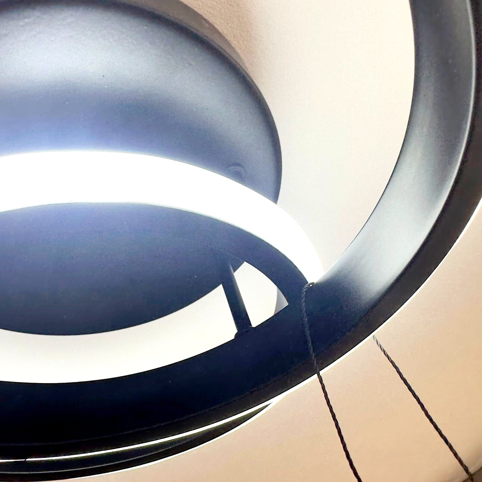 Luminária de Teto Plafon Sobrepor em Led Apollo para Quarto Sala – Conceito